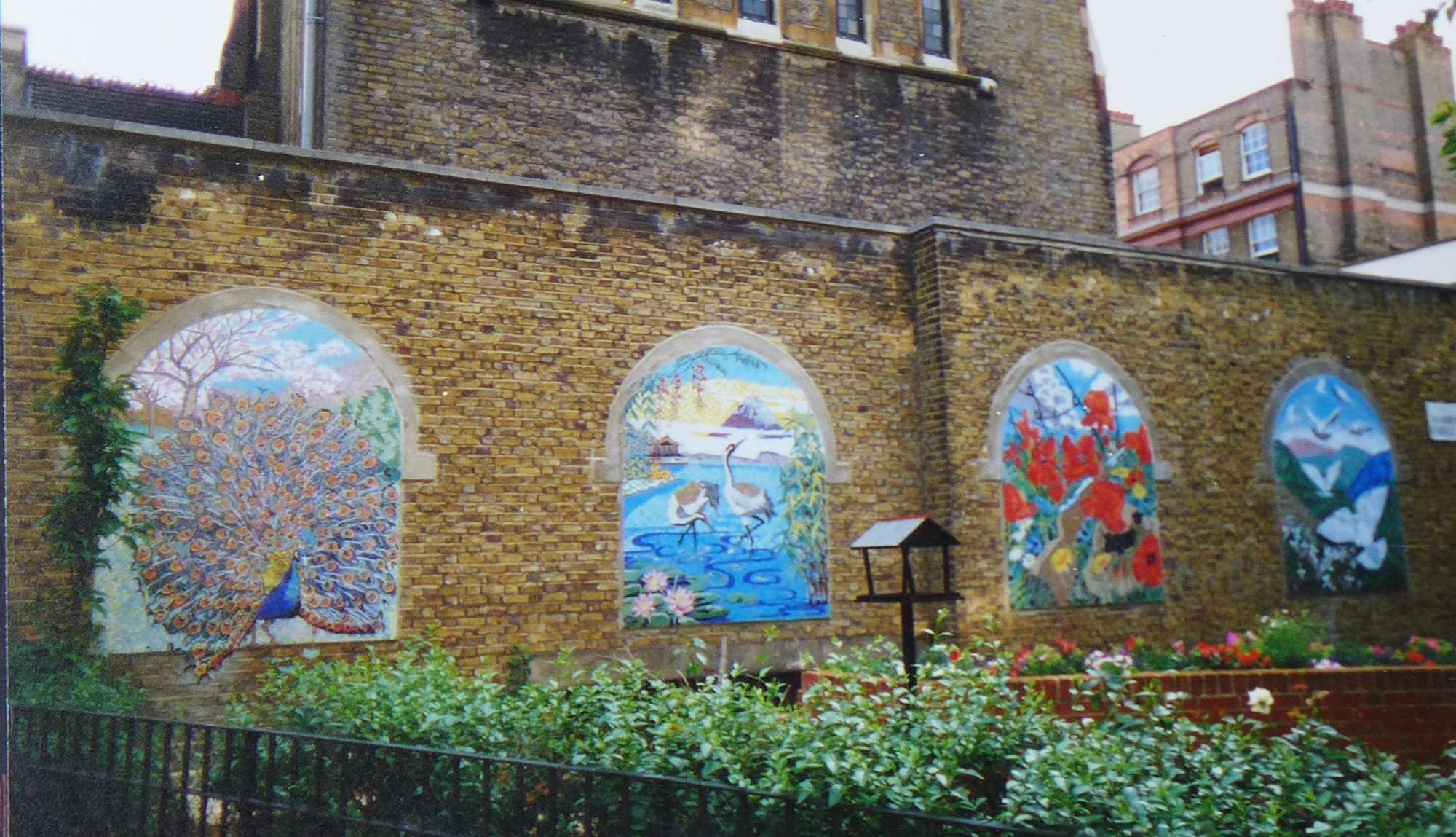 David Bangs: Murals After 1985. – For Walls With Tongues