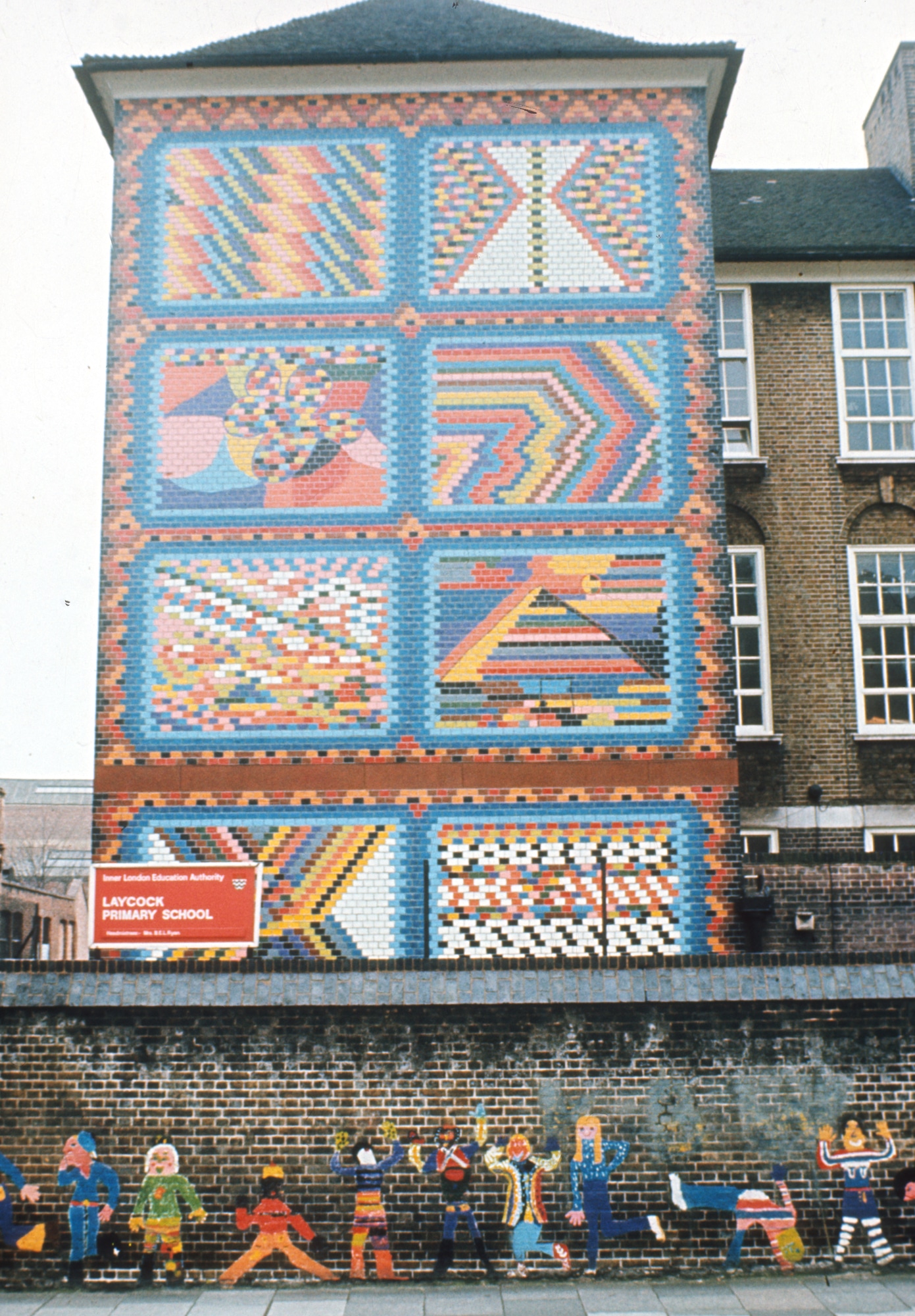 Laycock Primary School. 1975 – For Walls With Tongues